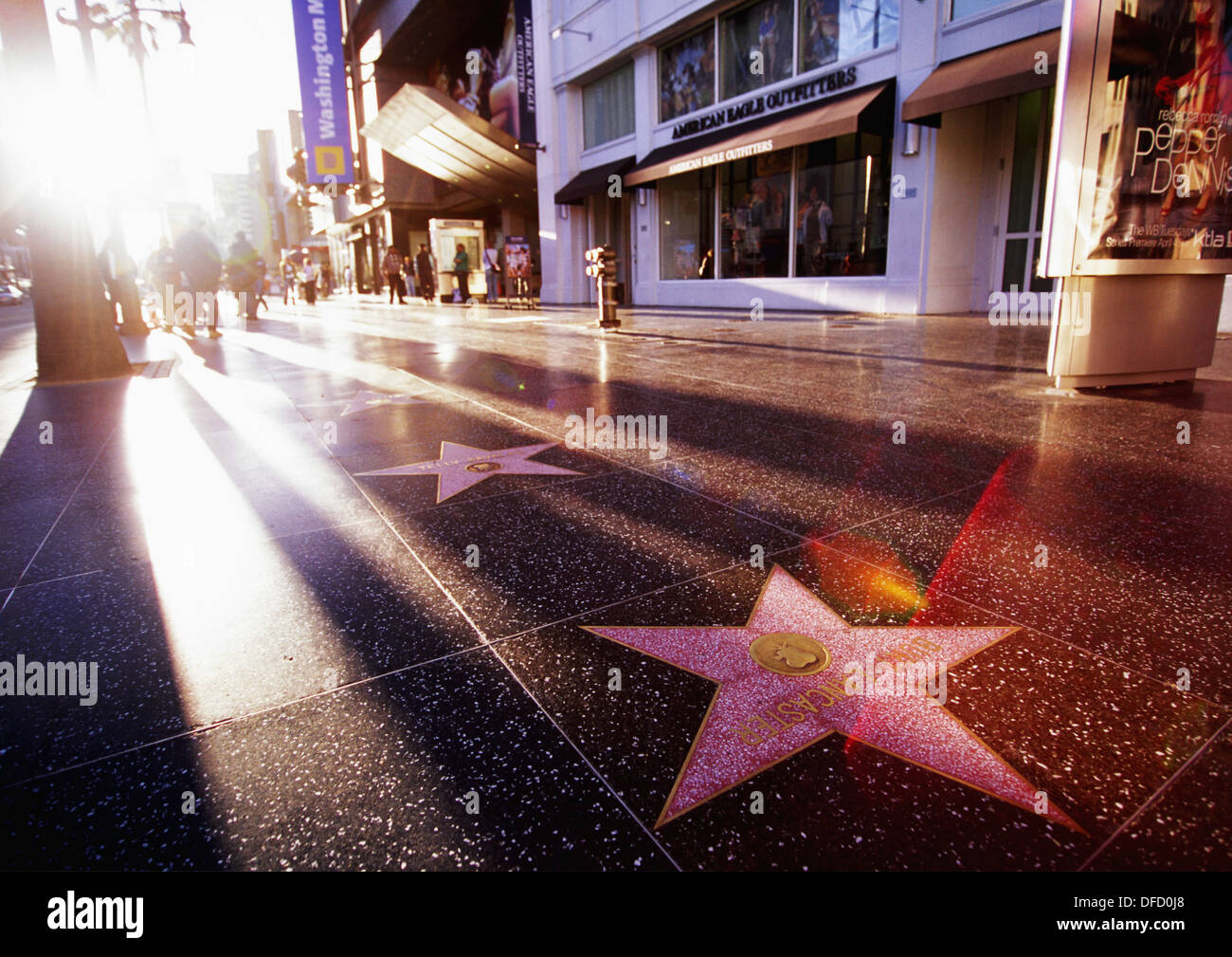 Hollywood stars on ground hi-res stock photography and images - Alamy