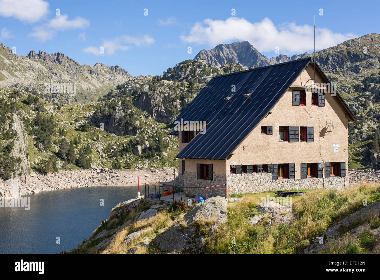 Colomers trekking hi-res stock photography and images - Alamy