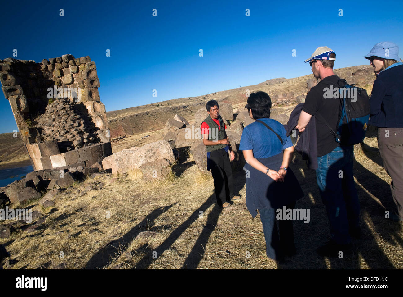 Sillustani pre inca cemetery hi-res stock photography and images - Alamy