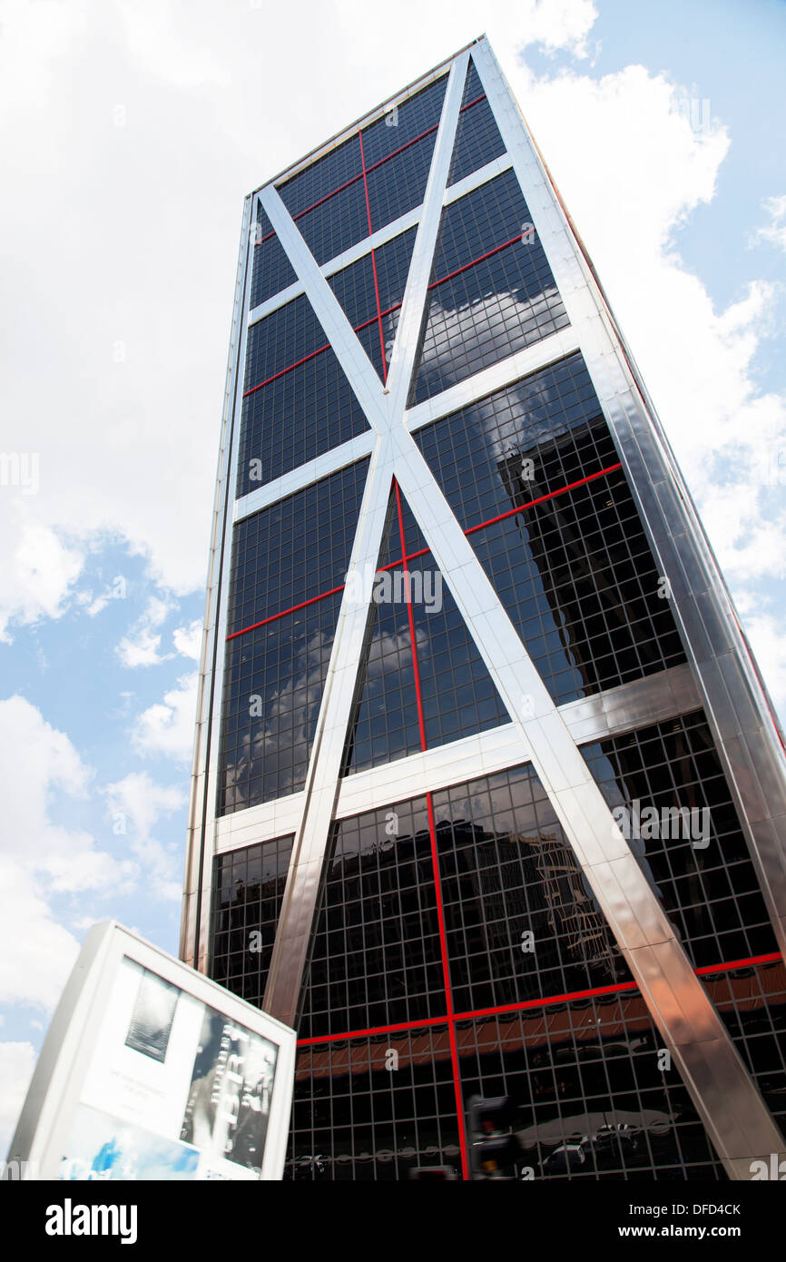 Realia Kio tower in Madrid, Spain Stock Photo - Alamy