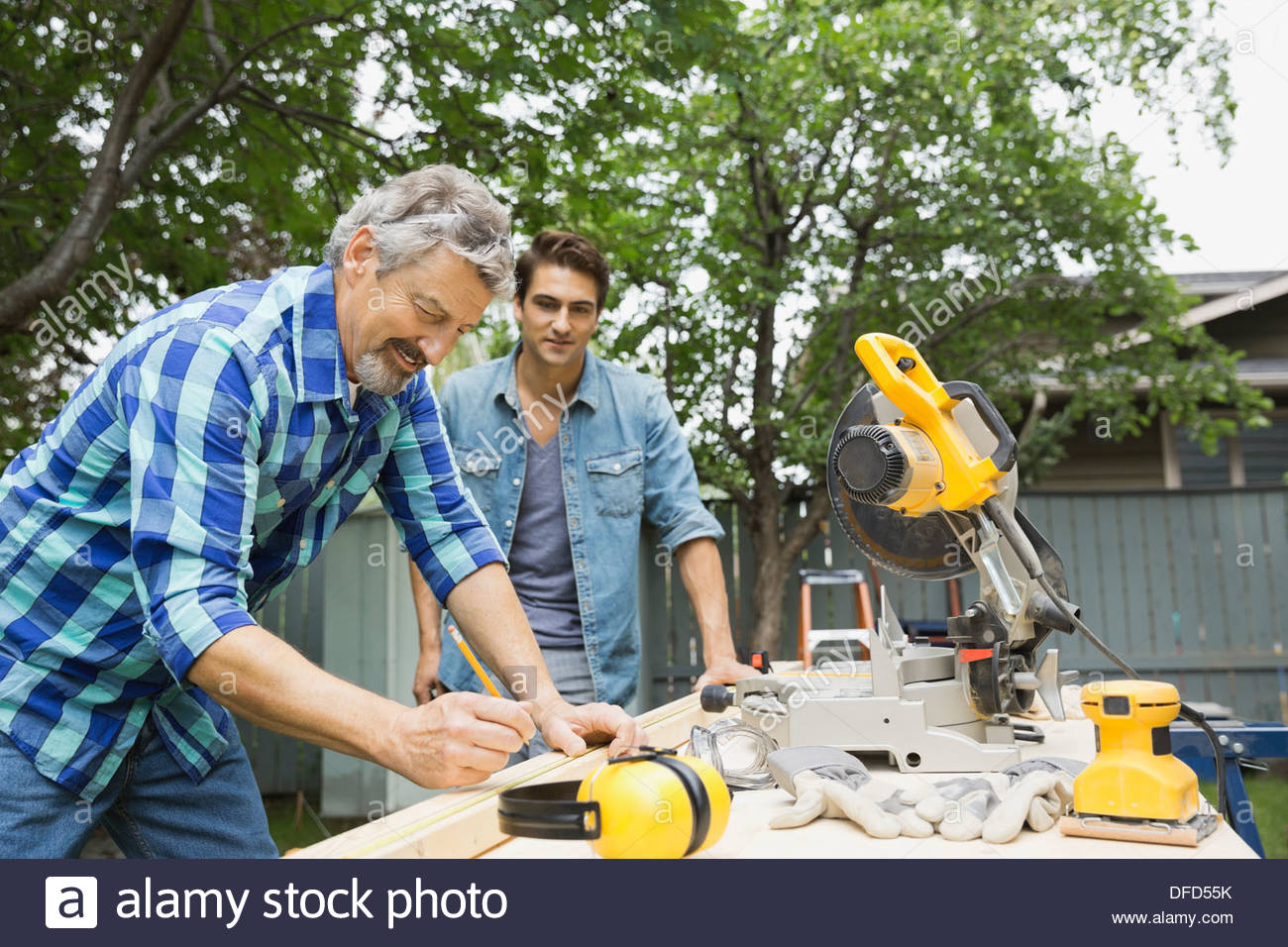 Man at workbench hi-res stock photography and images - Alamy