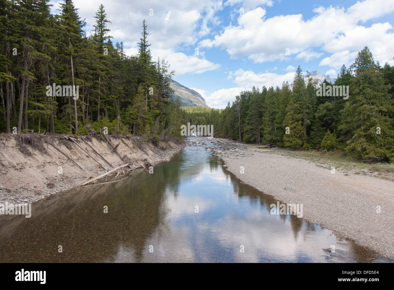 Rocky stretch of river hi-res stock photography and images - Alamy