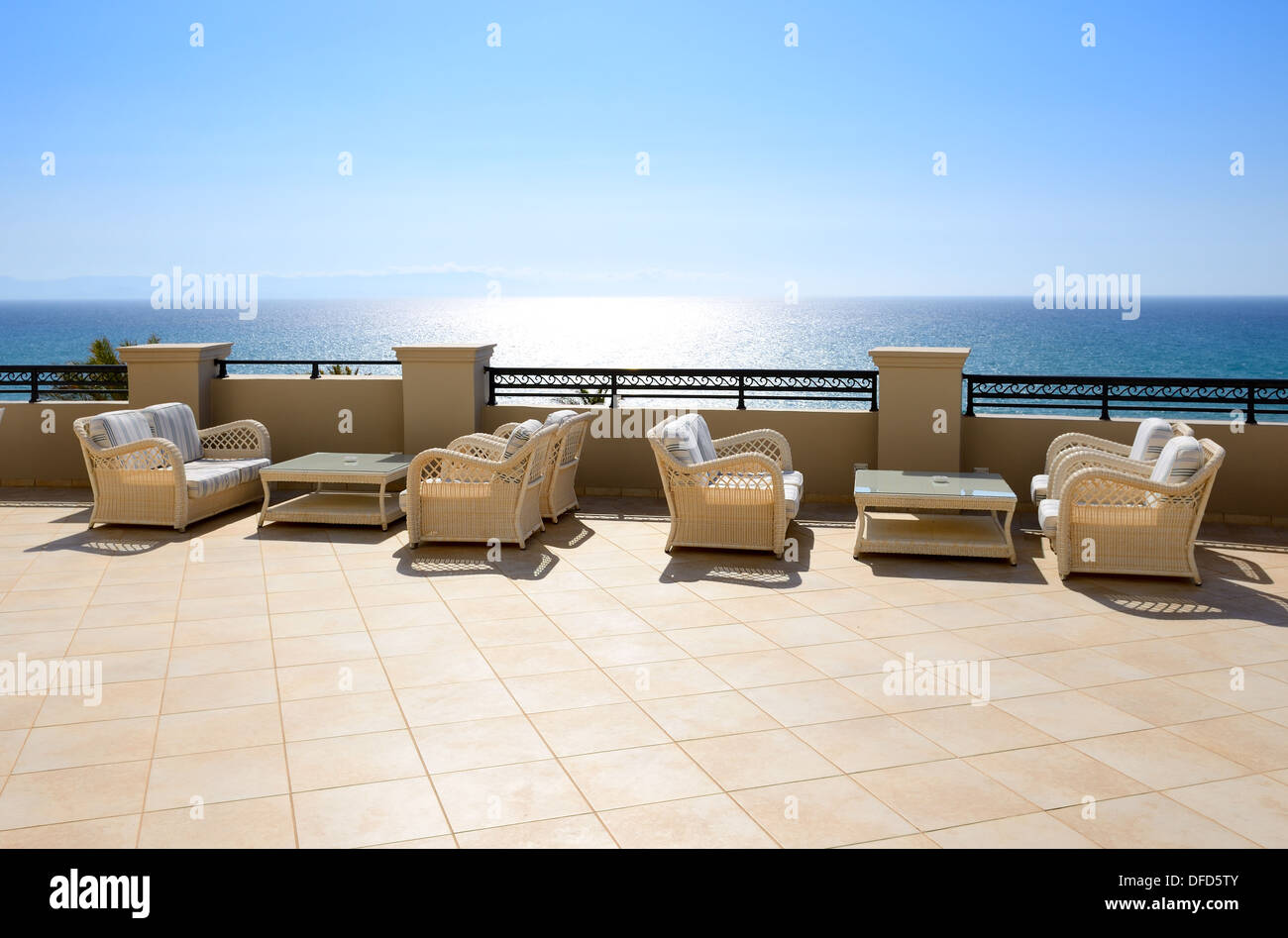 Luxurious relaxation hi-res stock photography and images - Alamy