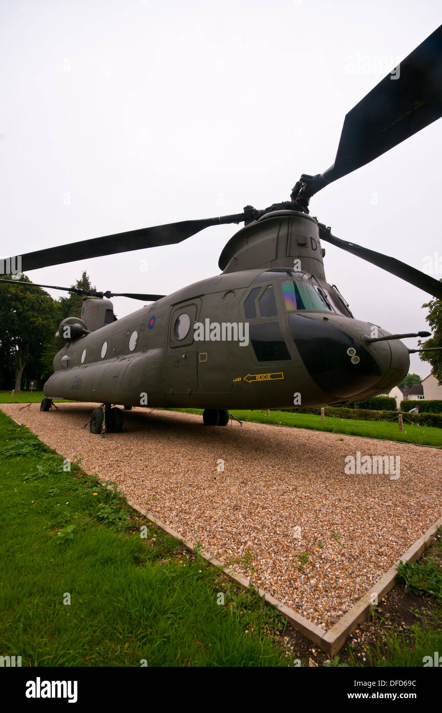 Chinook helicopter uk hi-res stock photography and images - Alamy