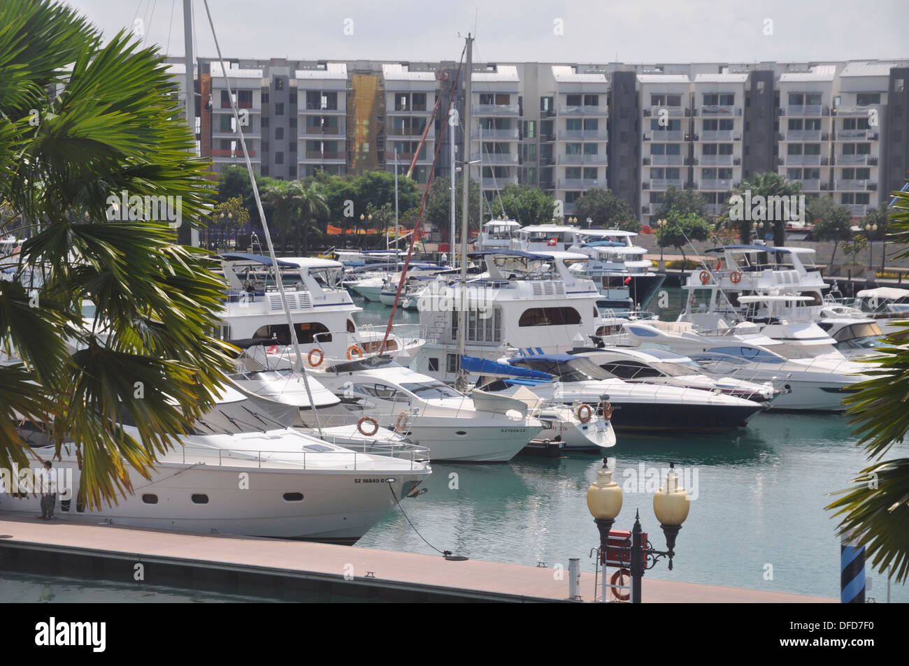 Private marina hi-res stock photography and images - Alamy