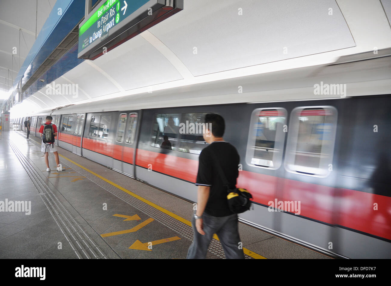 Mrt image hi-res stock photography and images - Alamy