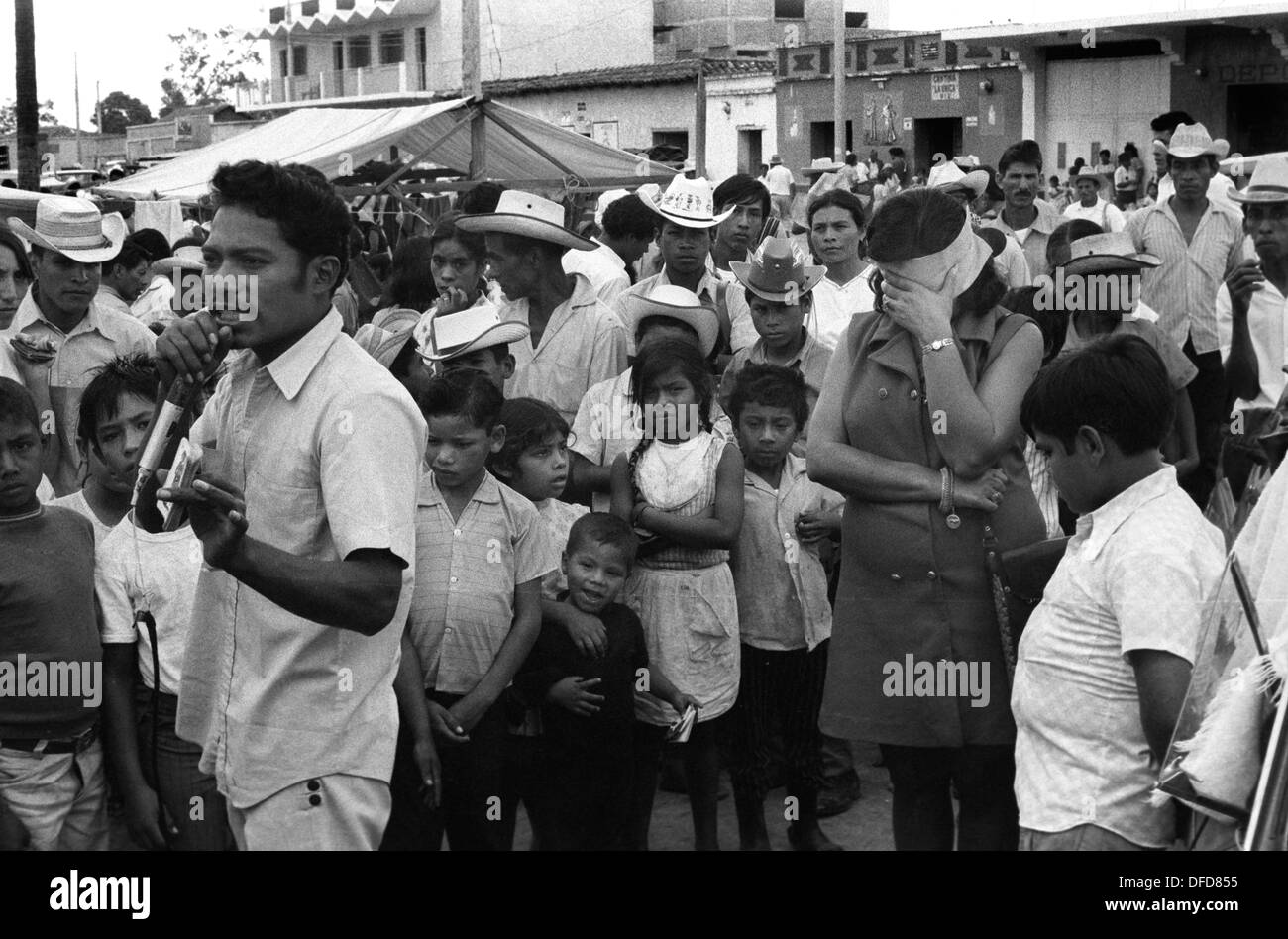 Live assistant Black and White Stock Photos & Images - Alamy