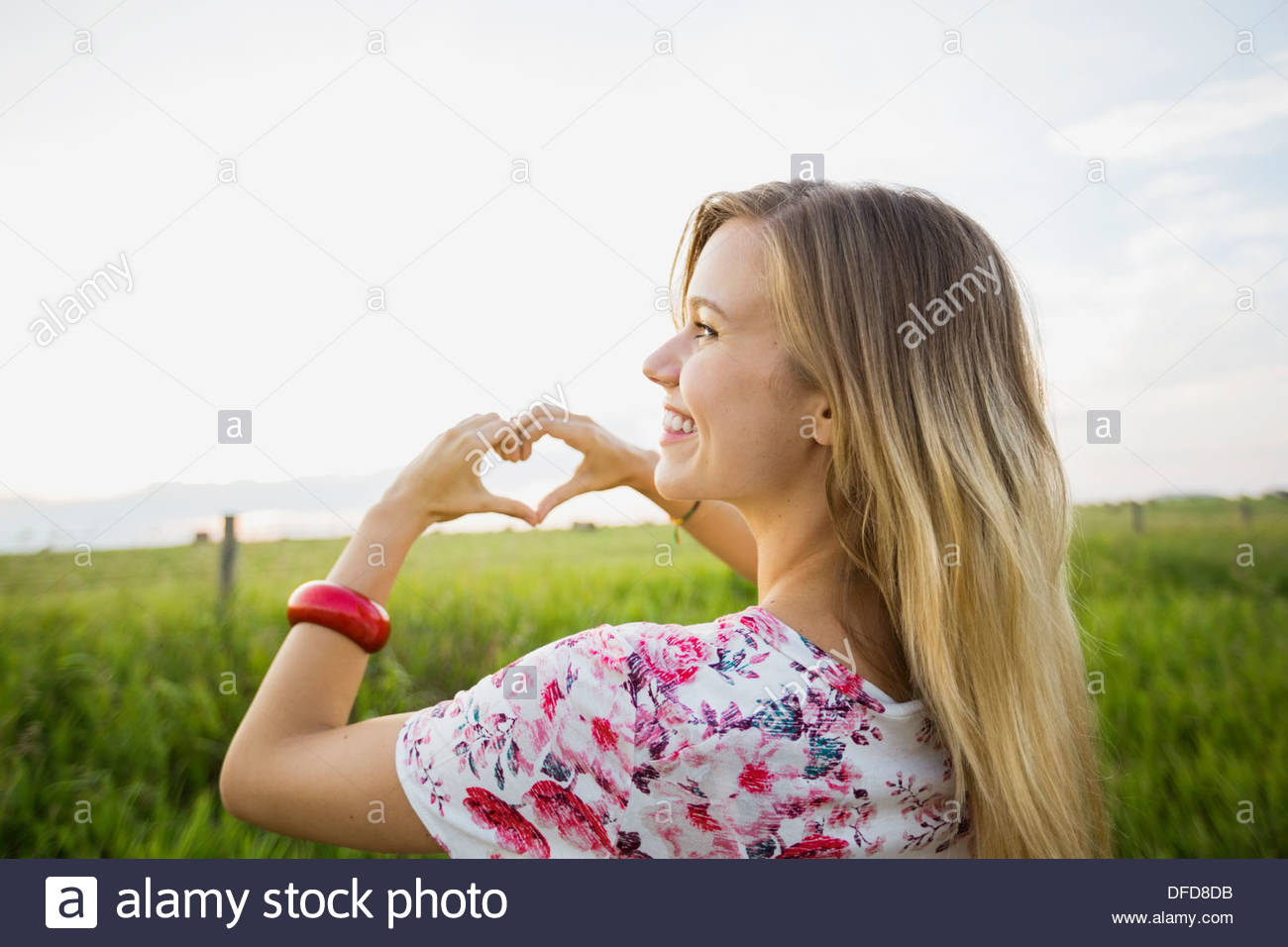 Women woman shape hi-res stock photography and images - Alamy