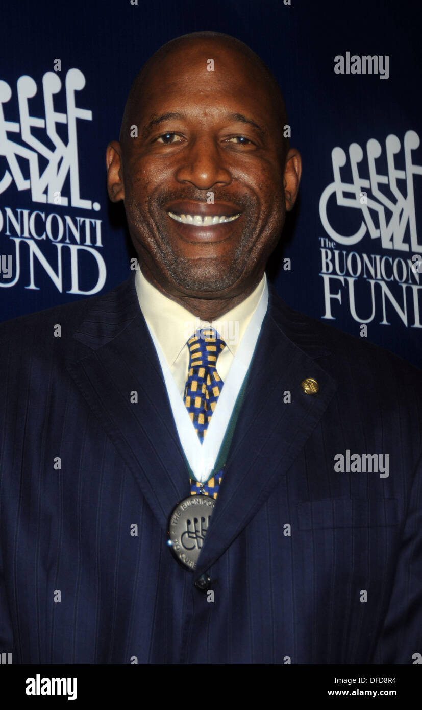 James worthy hi-res stock photography and images - Alamy