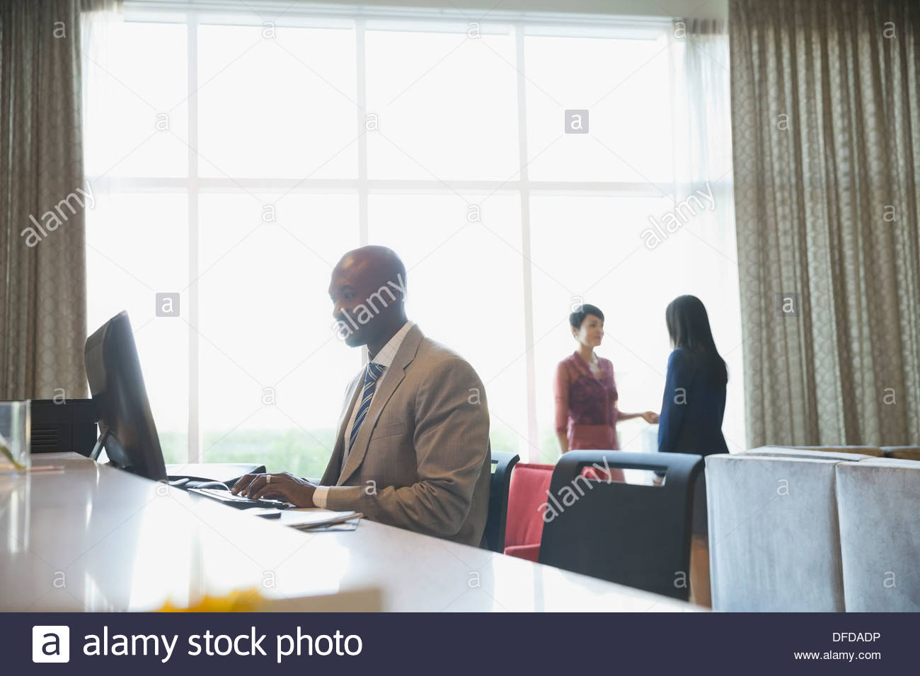 Asian person desktop computer hi-res stock photography and images - Alamy