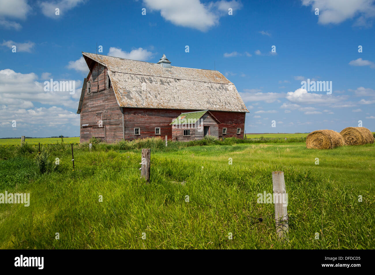 An old barn on a prairie field near Langdon, North Dakota, USA Stock ...