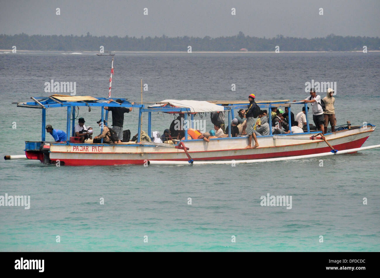 Old and typical paddling boat transport Stock Photo - Alamy