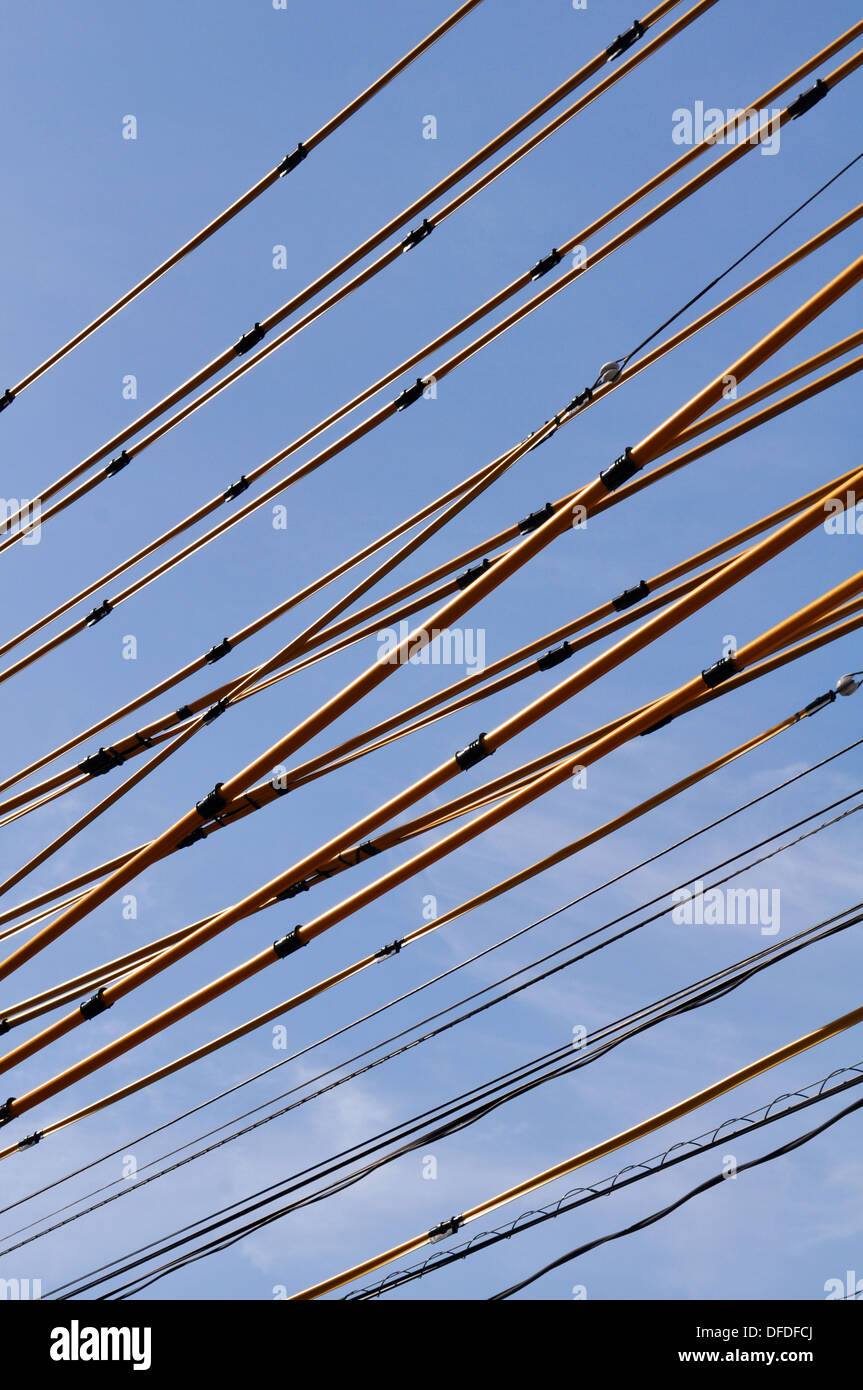 Japan wires hi-res stock photography and images - Alamy