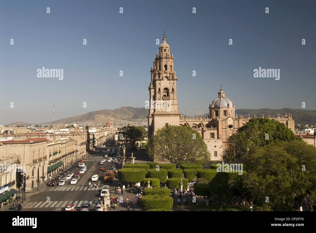 Plaza de armas morelia michoacan hi-res stock photography and images ...