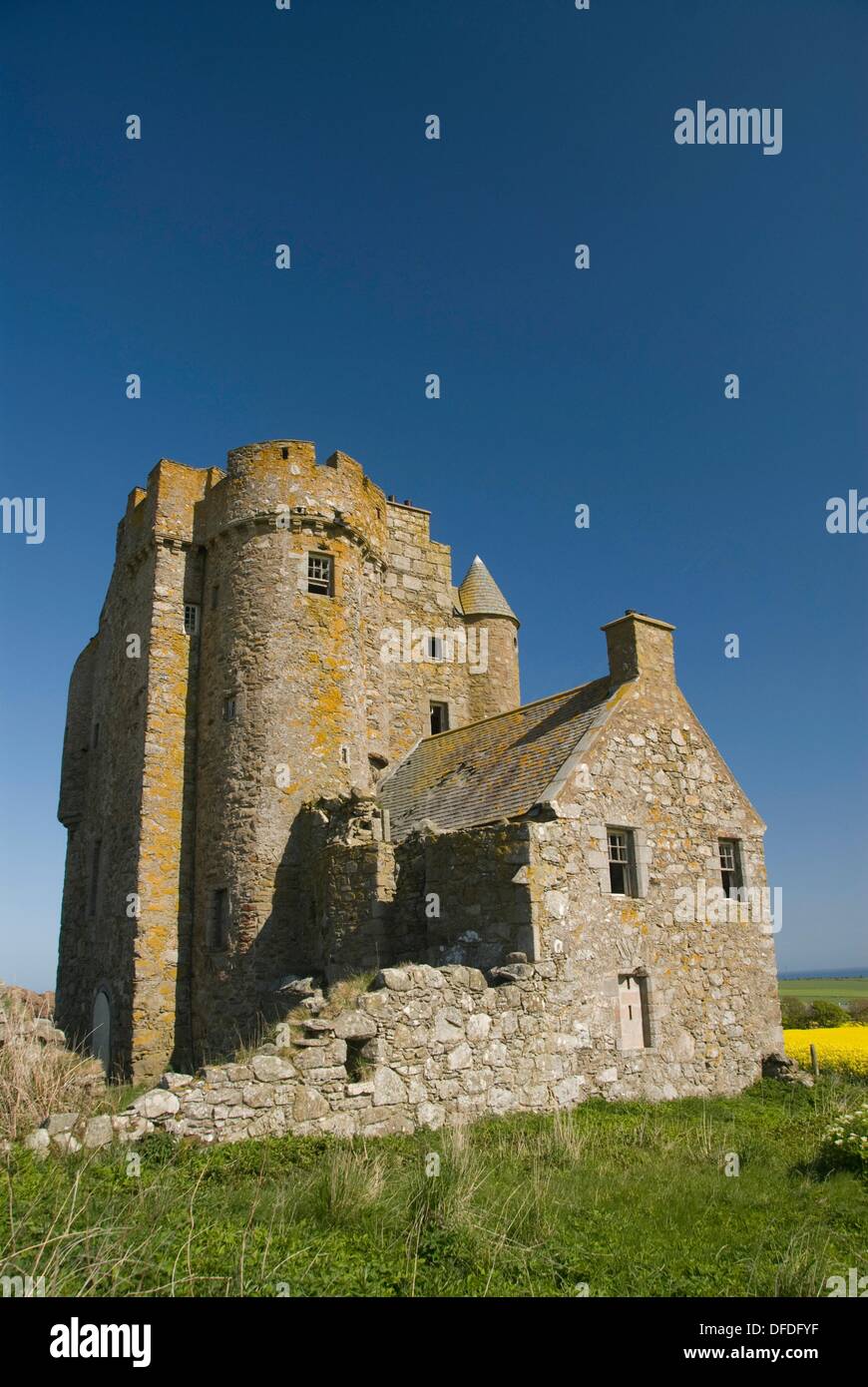Banff castle scotland hi-res stock photography and images - Alamy