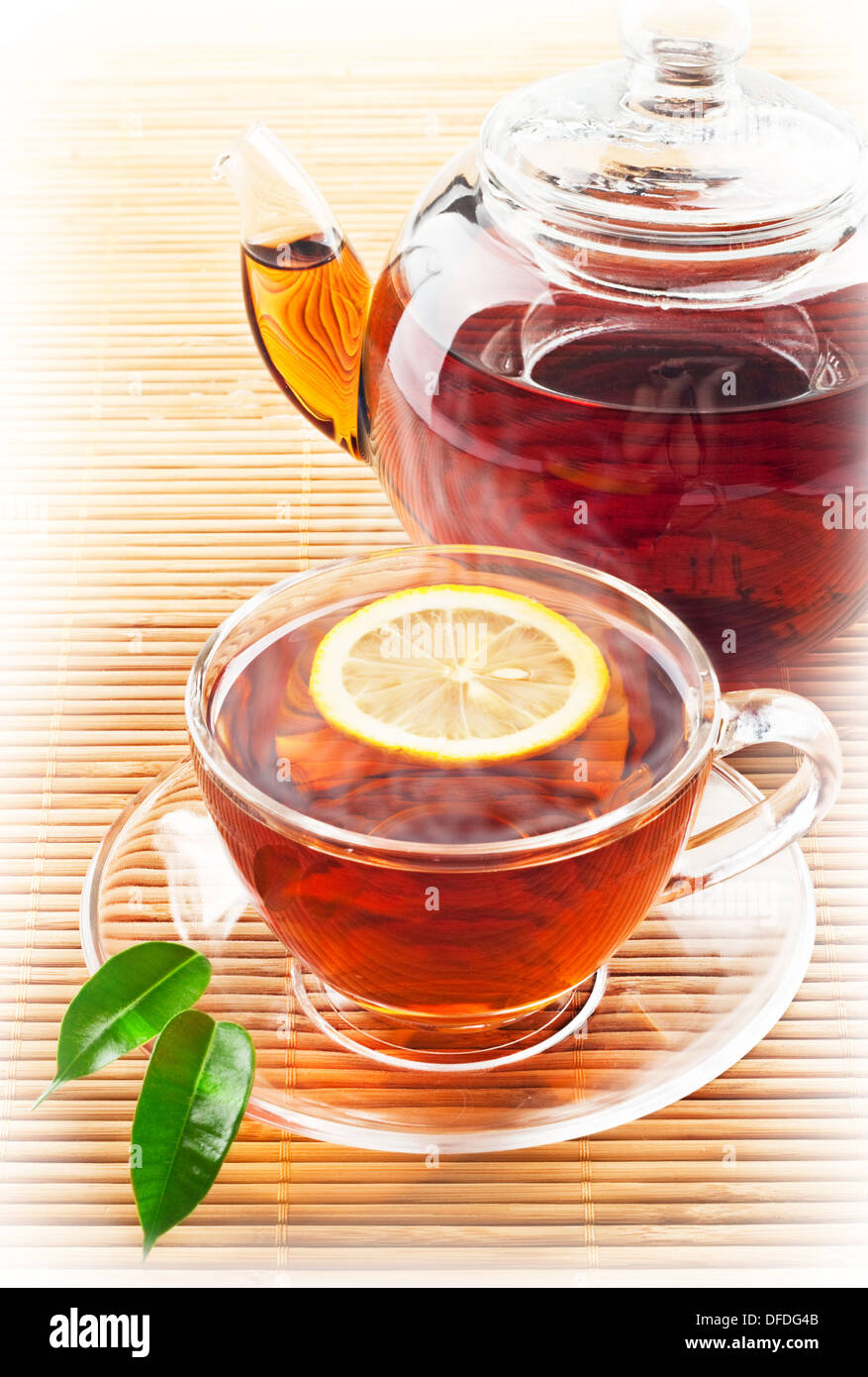 Lemon tea kettle hi-res stock photography and images - Alamy