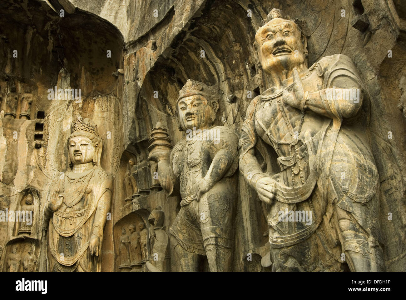 People buddhism grotto sculpture hi-res stock photography and images ...