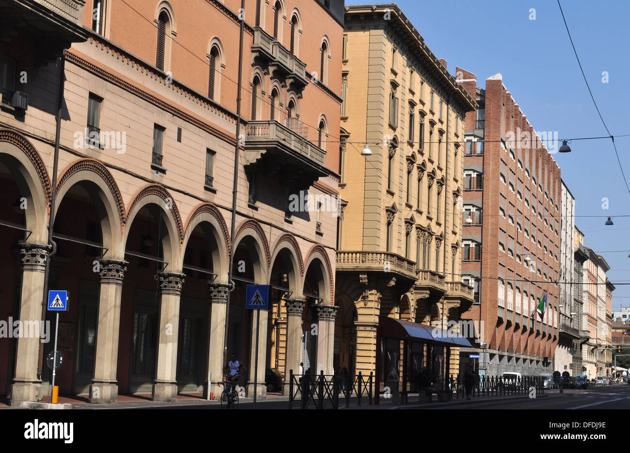 Via ugo bassi portico hi-res stock photography and images - Alamy