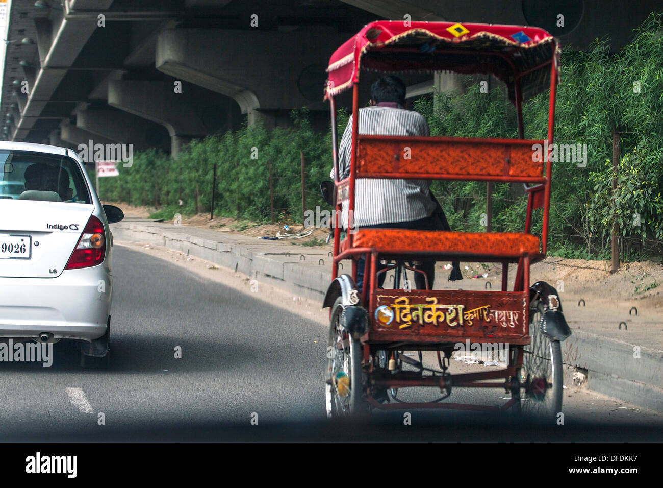 Riskhaw, Tata car, Gurgaon Stock Photo - Alamy