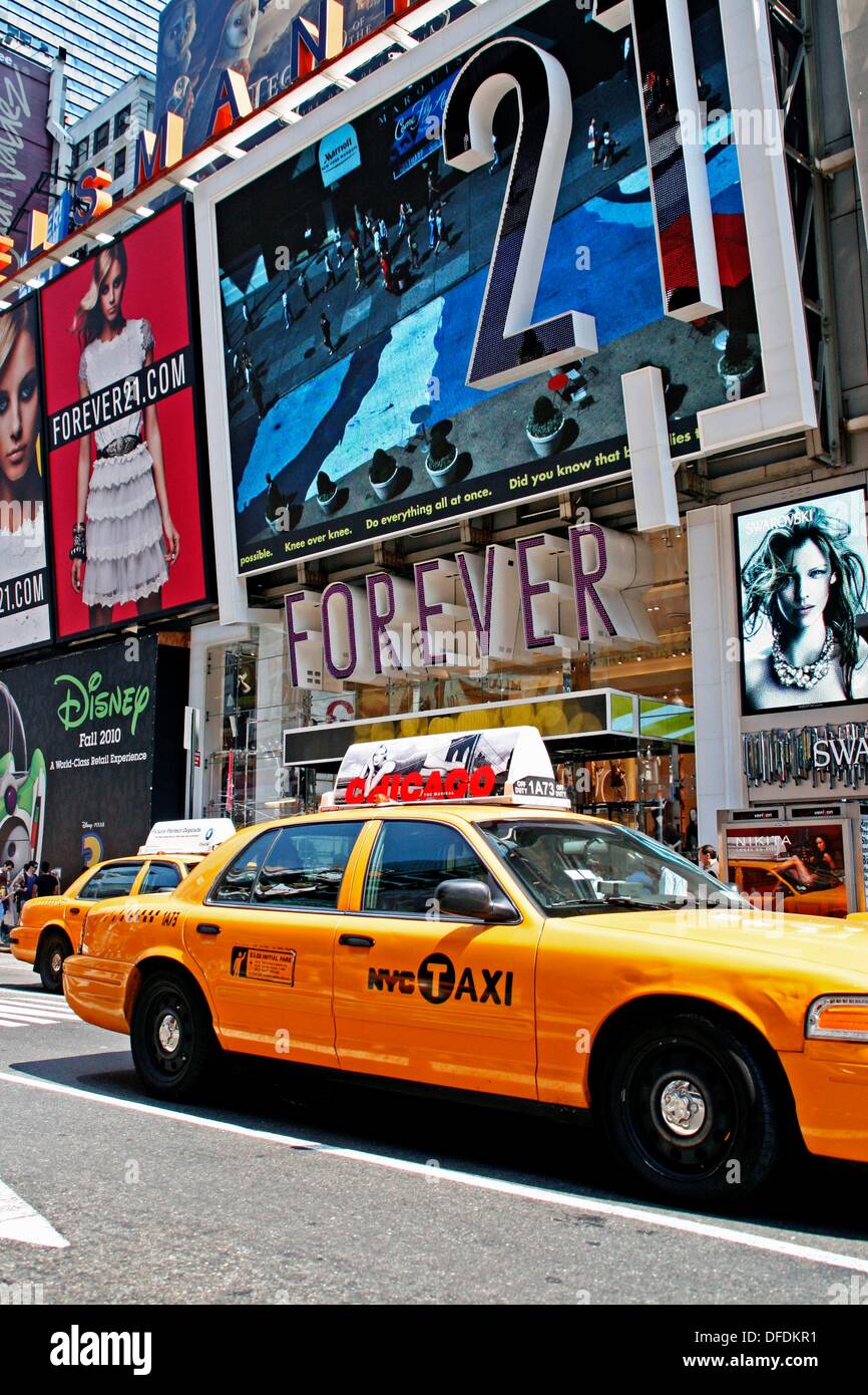 Taxi shop hi-res stock photography and images - Alamy