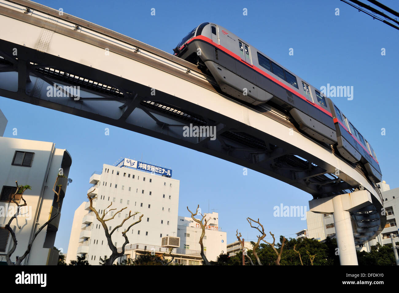 The okinawa urban monorail yui rail hi-res stock photography and images ...