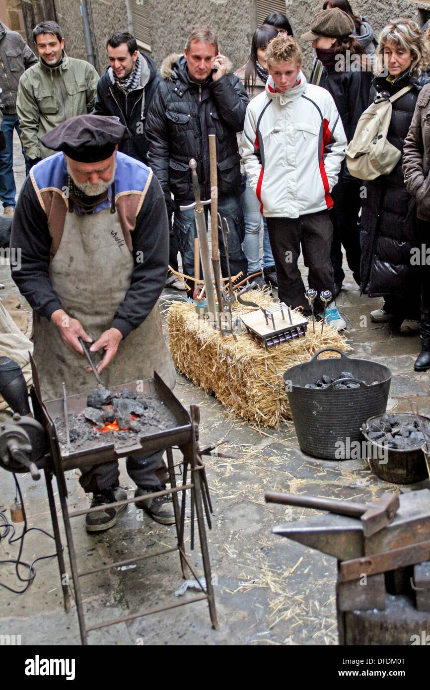 Medieval Artisan Stock Photos & Medieval Artisan Stock Images - Alamy