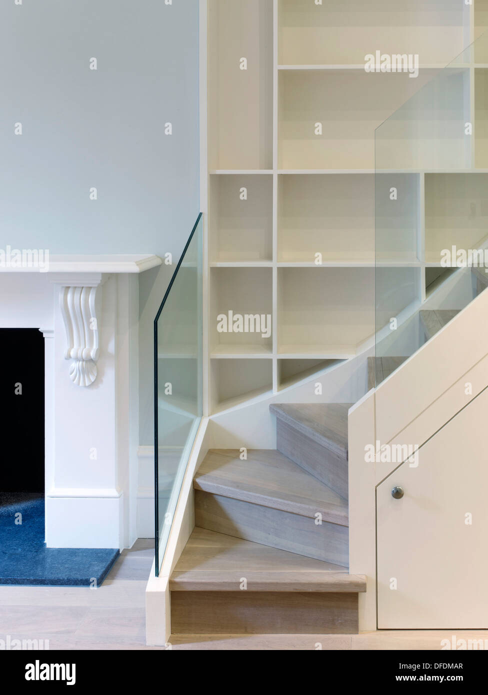 Blenheim Crescent, London, United Kingdom. Architect: Jerry Tate ...