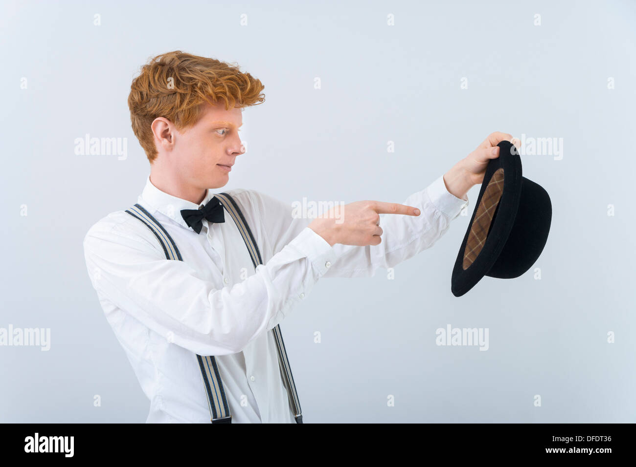 Magic hat hi-res stock photography and images - Alamy