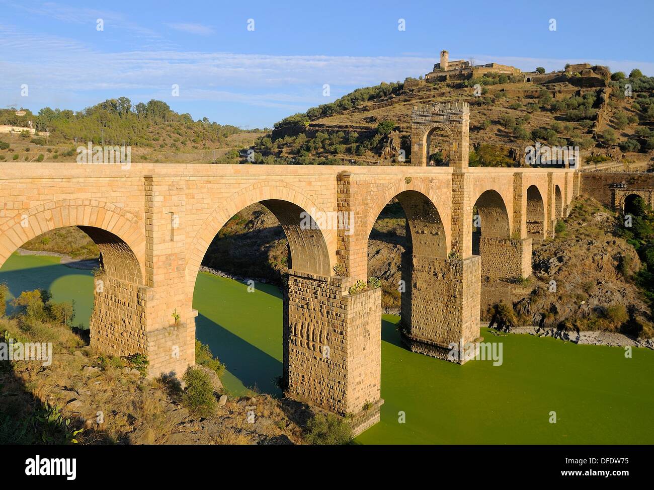 Alcantara bridge caceres hi-res stock photography and images - Alamy