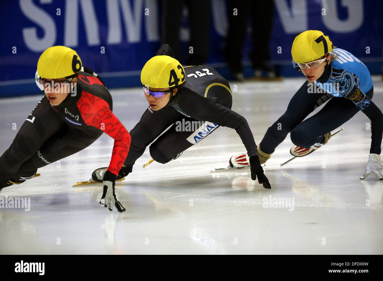 Yui sakai hi-res stock photography and images - Alamy