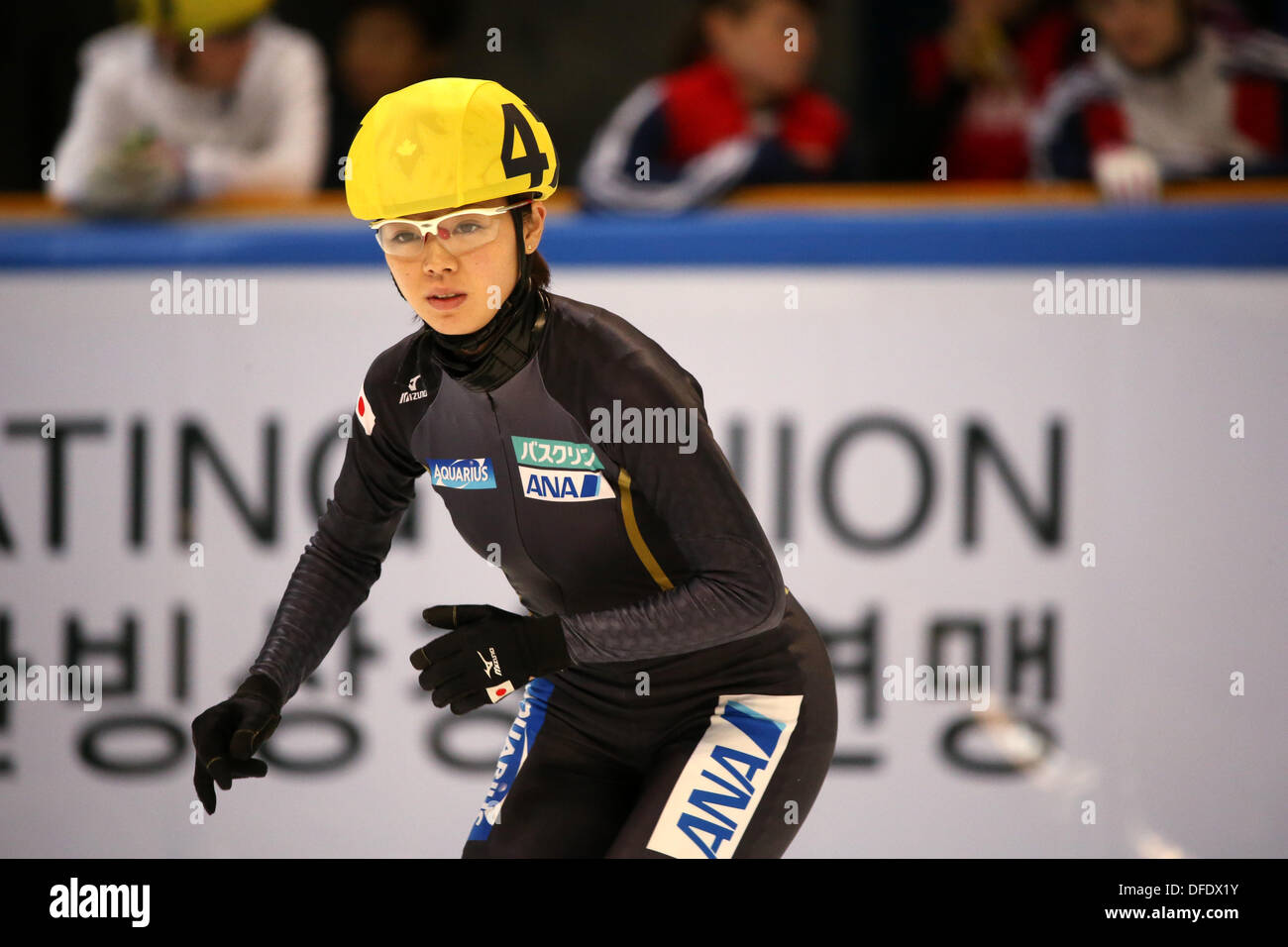 Ayuko Ito (JPN), OCTOBER 3, 2013 - Short Track : during the Ladies ...