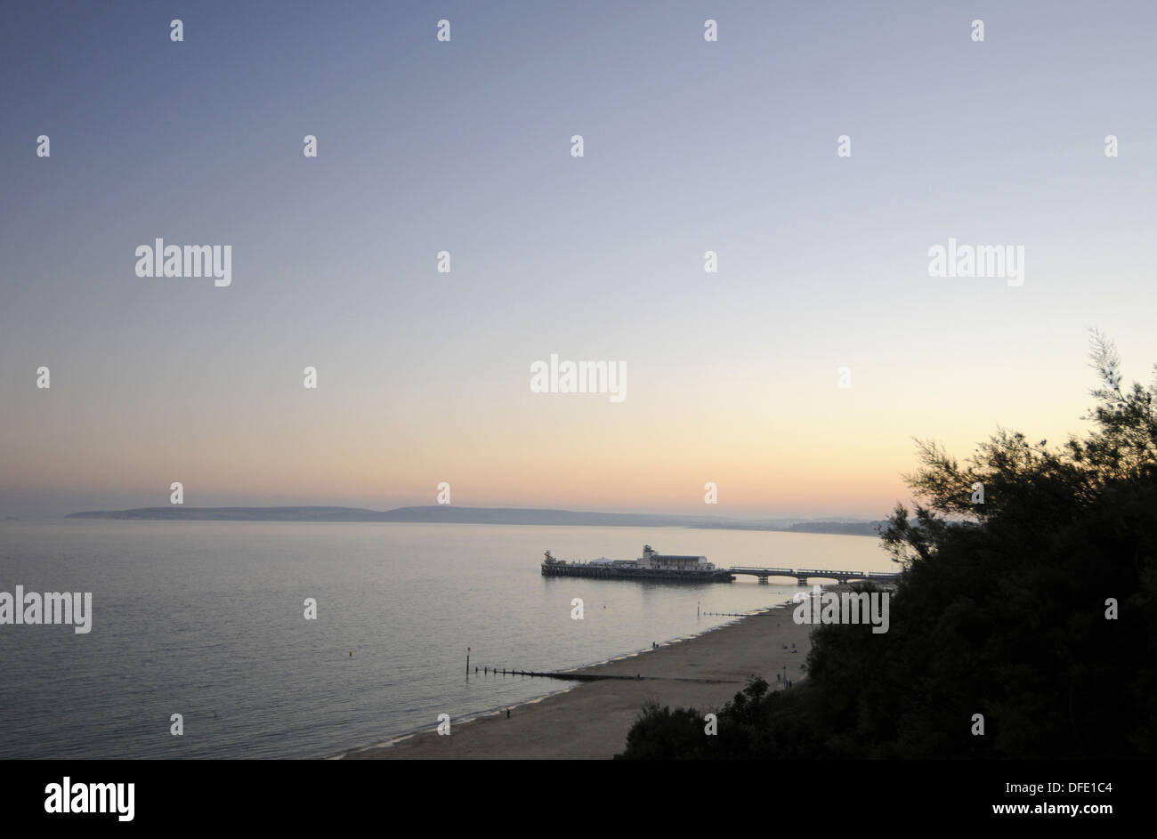 Bournemouth east beach hi-res stock photography and images - Alamy