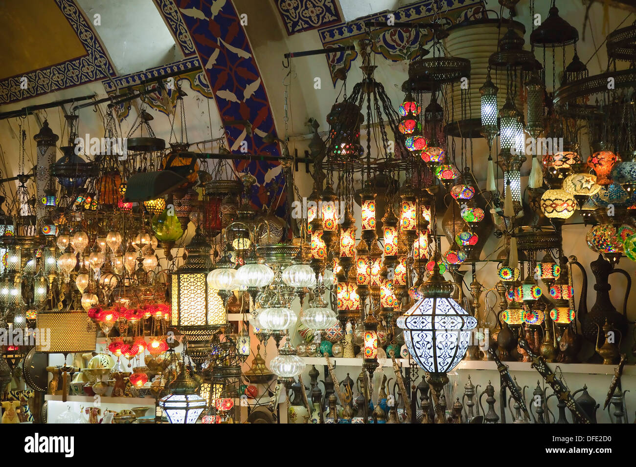 Turkey, Istanbul, Fatih, Sultanahmet, Kapalicarsi, Ornate lamps display ...