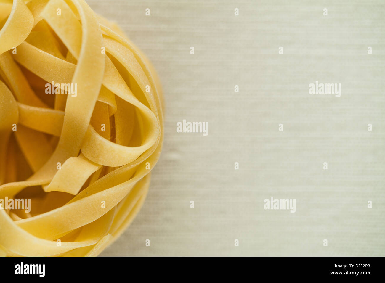 Pasta nest hi-res stock photography and images - Alamy
