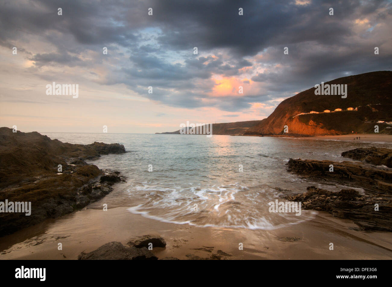 Sunset, Tresaith beach Aberporth Wales Stock Photo - Alamy