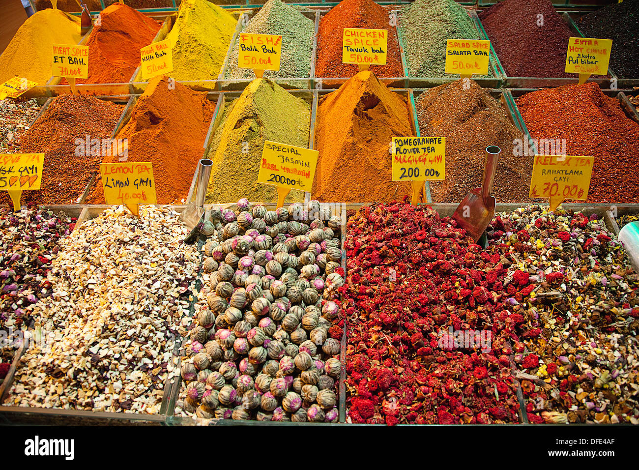 Teas in spice bazaar istanbul High Resolution Stock Photography and ...