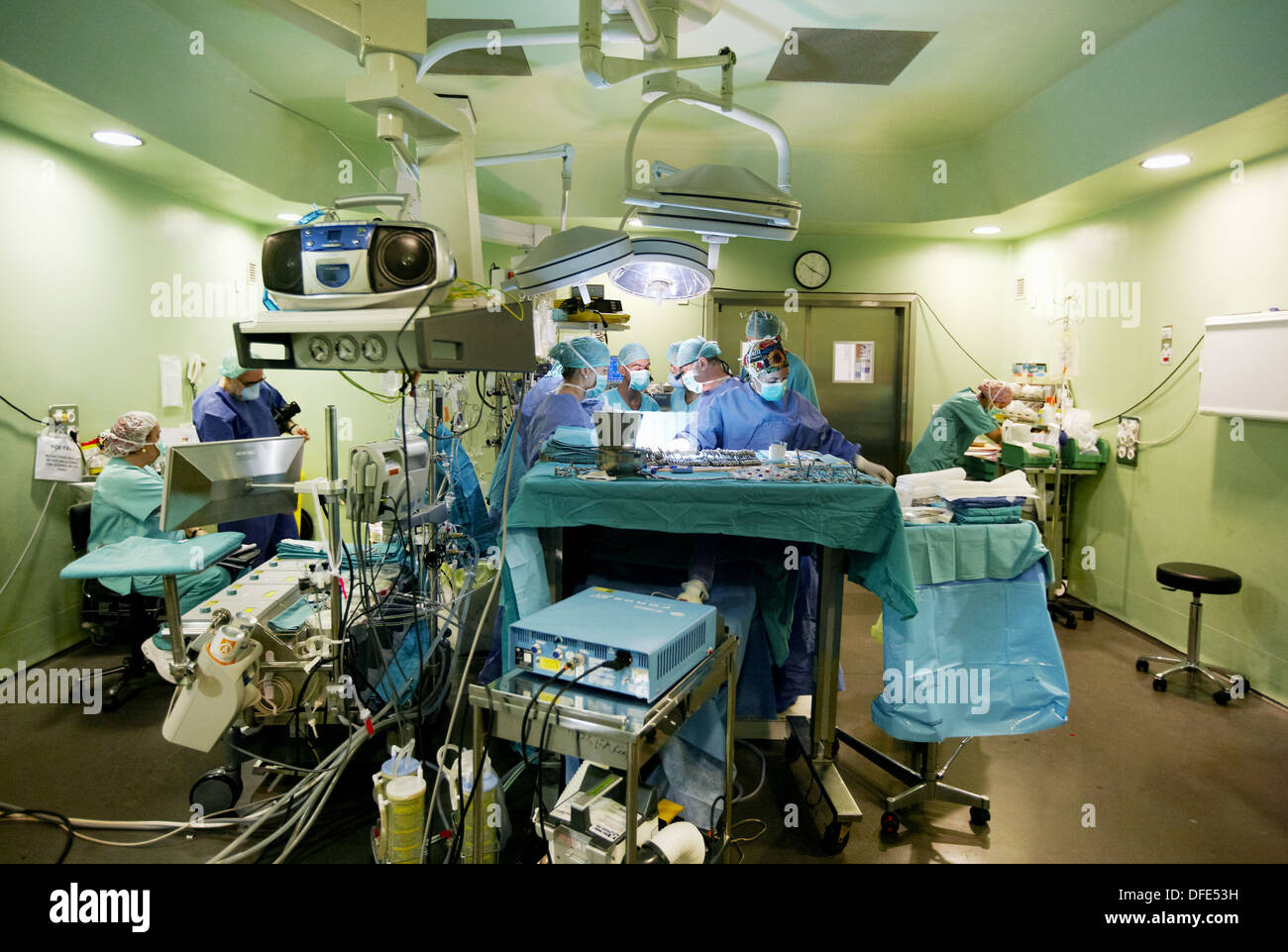 Aortic valve replacement hi-res stock photography and images - Alamy