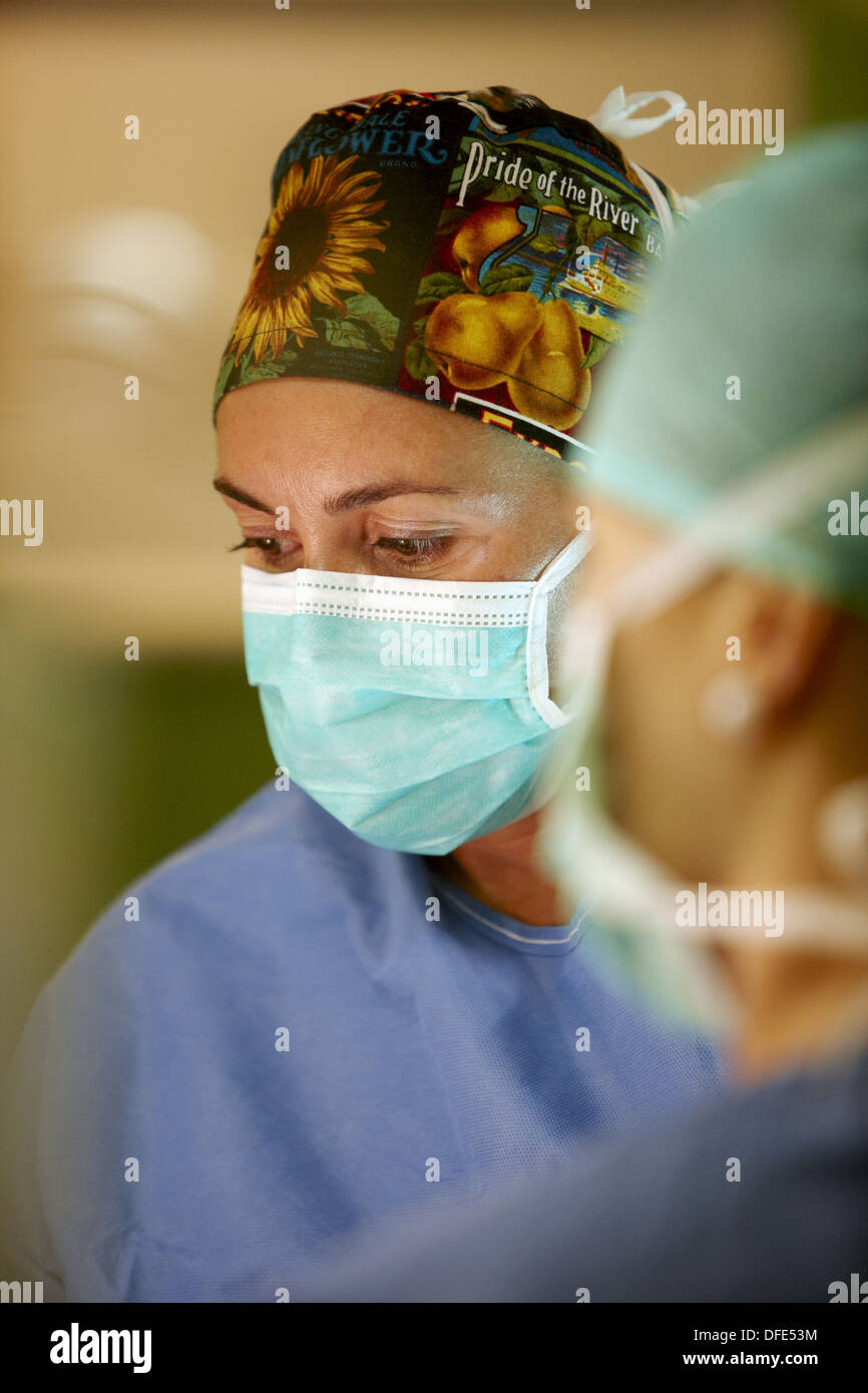 Aortic heart valve replacement hi-res stock photography and images - Alamy