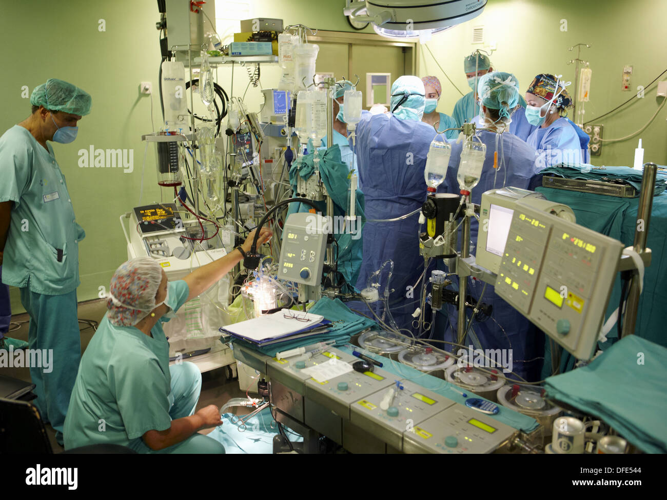 Aortic valve replacement hi-res stock photography and images - Alamy