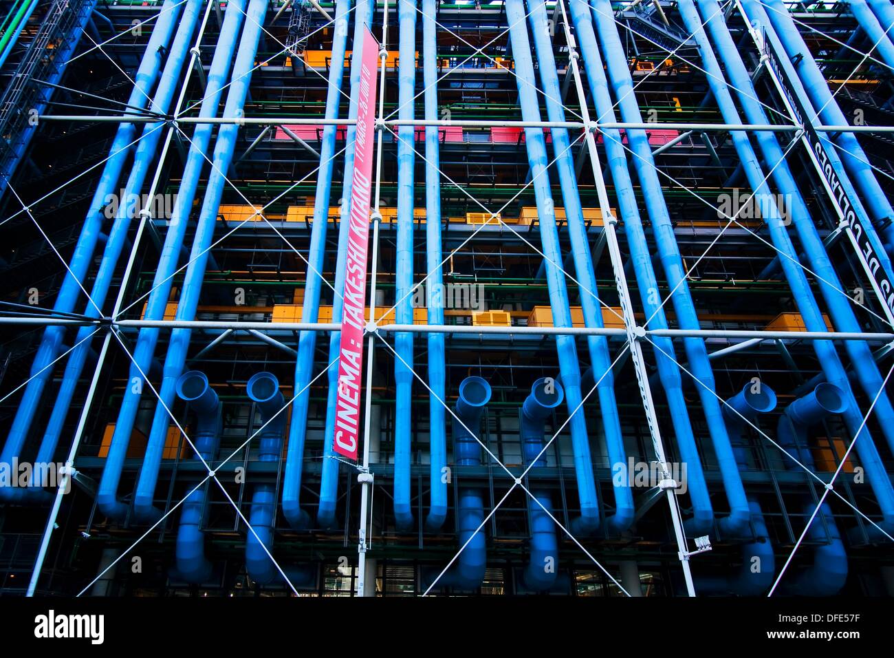 Detail of blue pipes of Georges Pompidou museum Stock Photo - Alamy