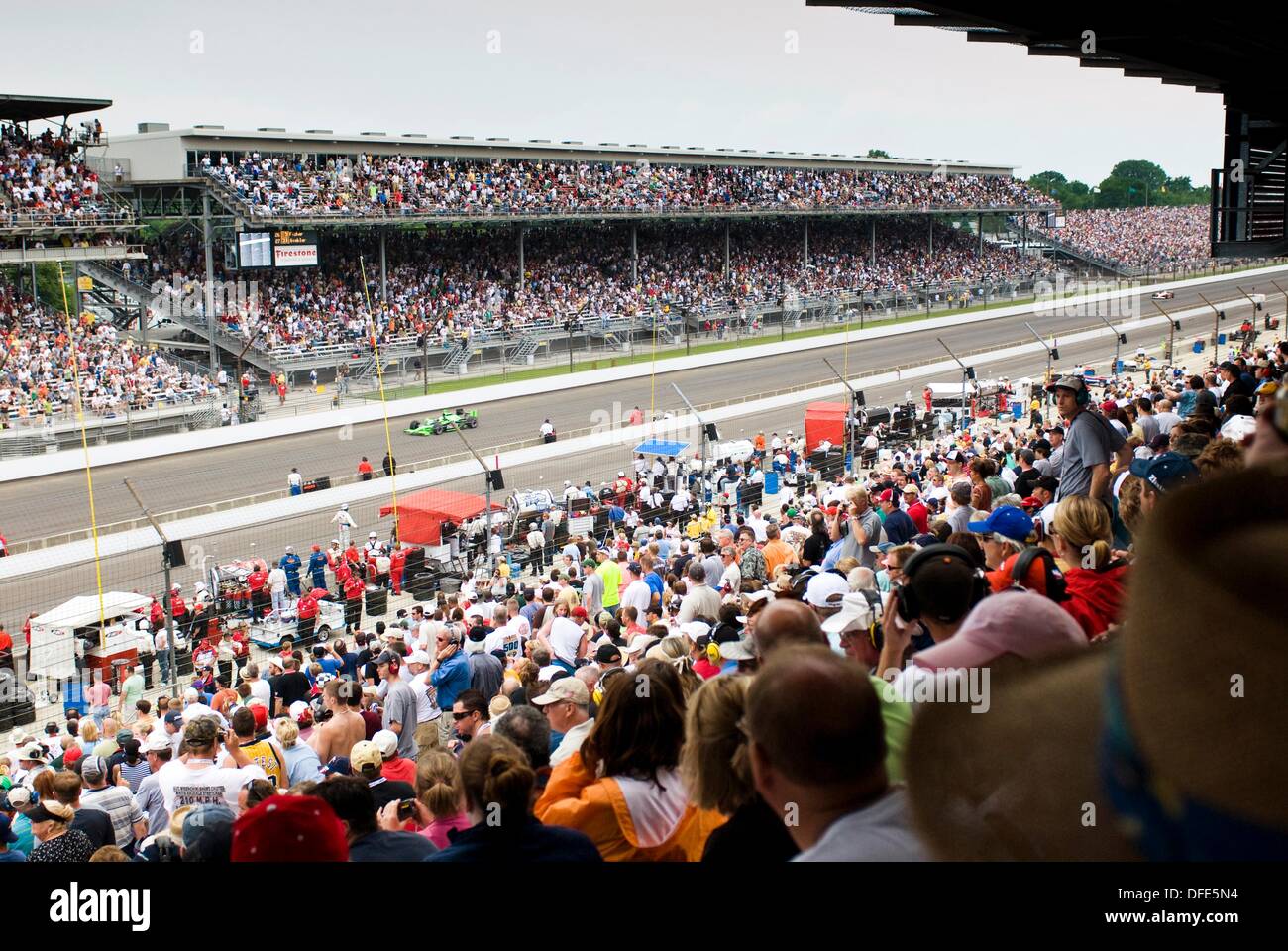 Indy 500 Crowd High Resolution Stock Photography and Images - Alamy