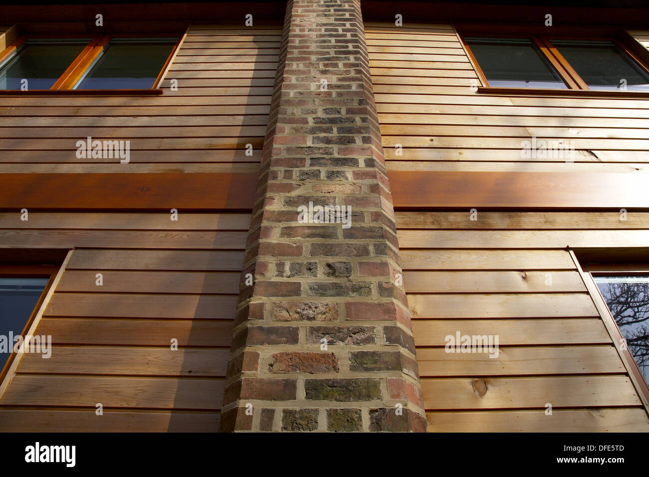 Modern architectural building hi-res stock photography and images - Alamy