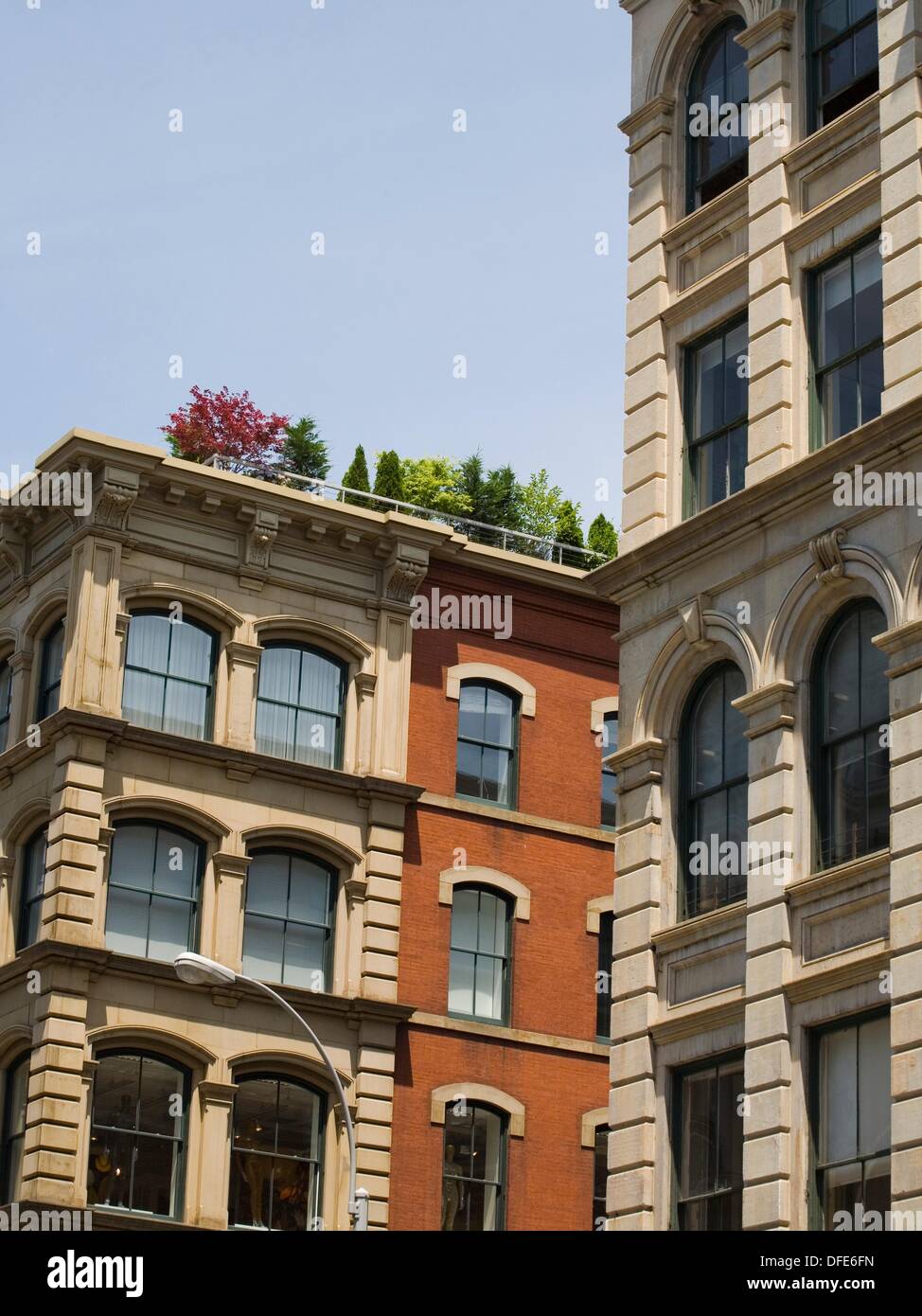 New york garden roof hi-res stock photography and images - Alamy