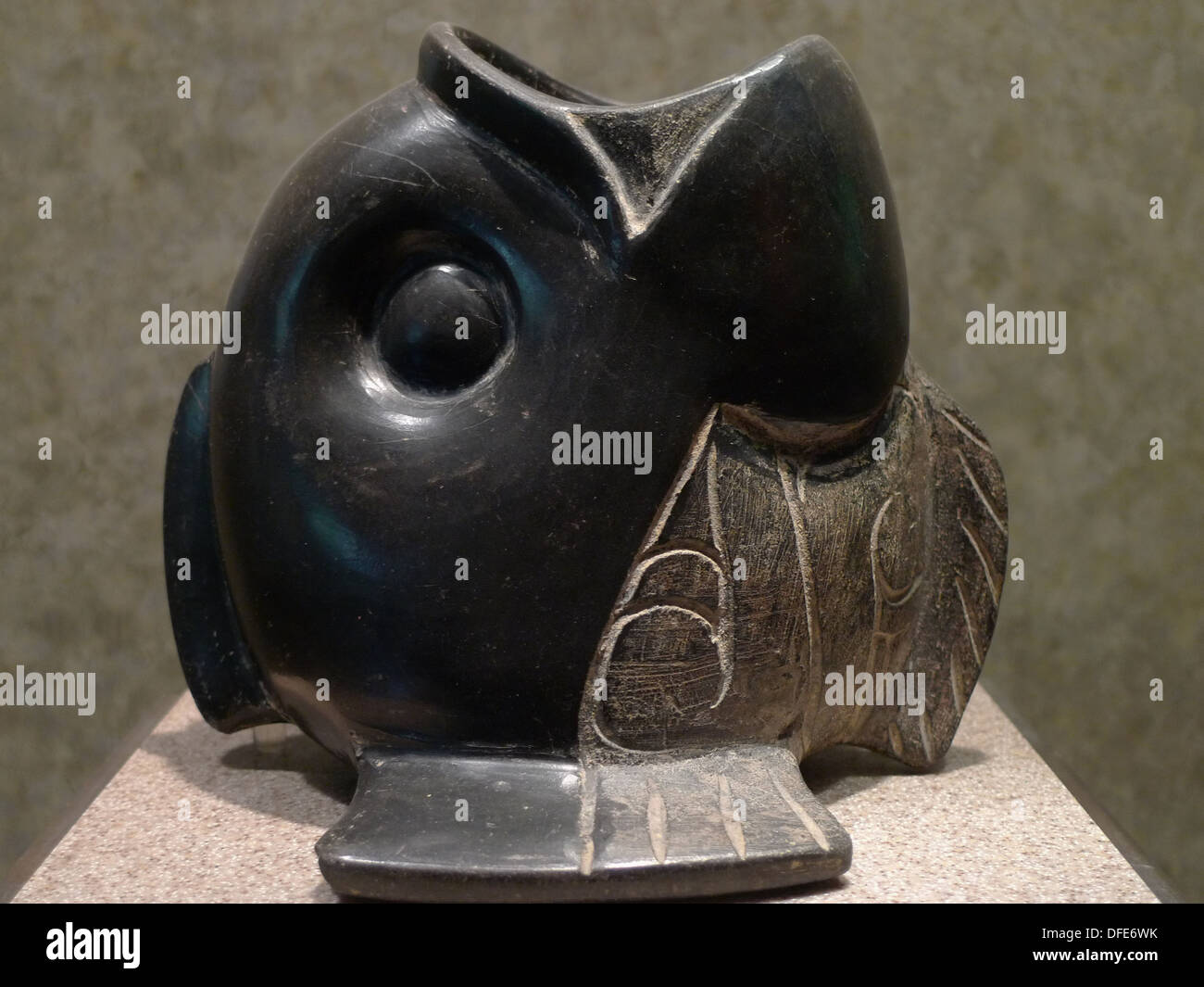 Ceramic figure anthropology history museum hi-res stock photography and ...