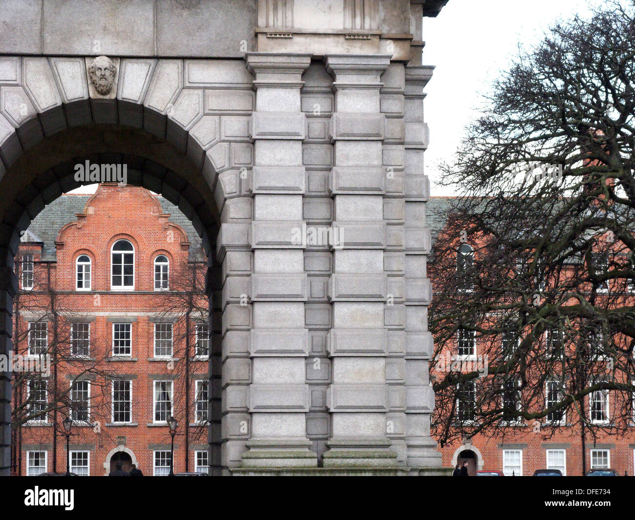 Trinity College Dublin Gate Stock Photos & Trinity College Dublin Gate ...