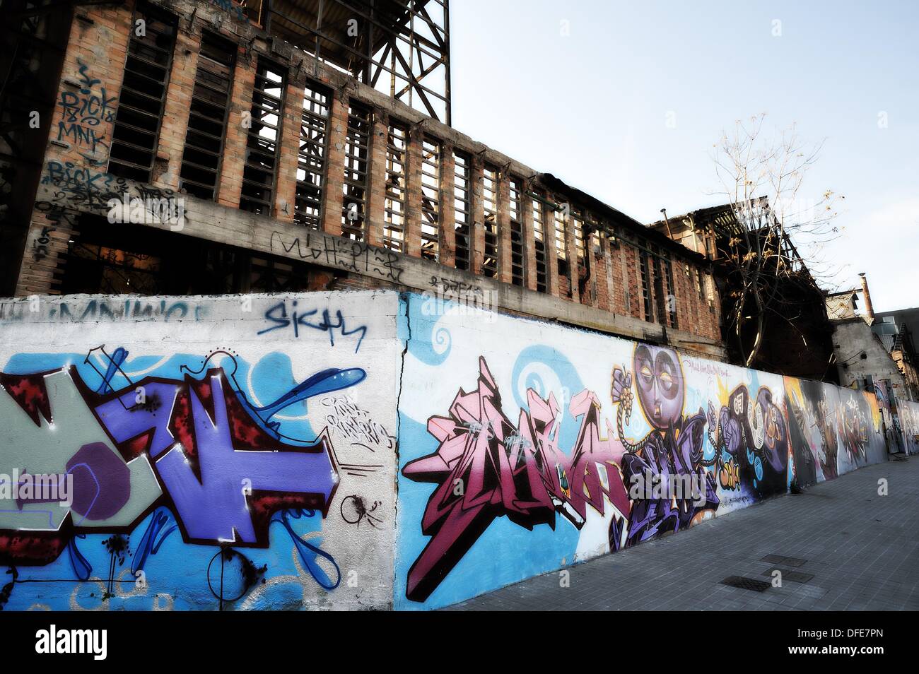 Exterior factory architecture hi-res stock photography and images - Alamy