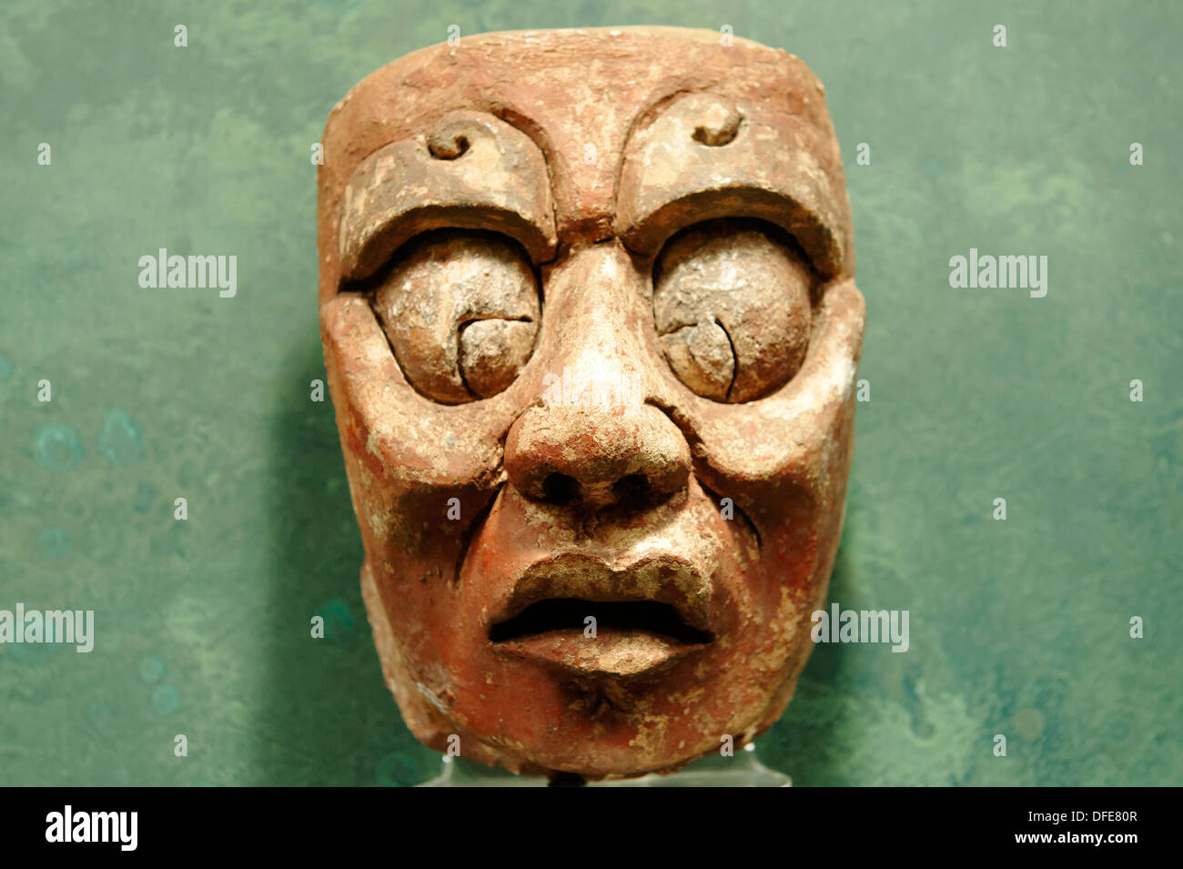 Maya mask hi-res stock photography and images - Alamy