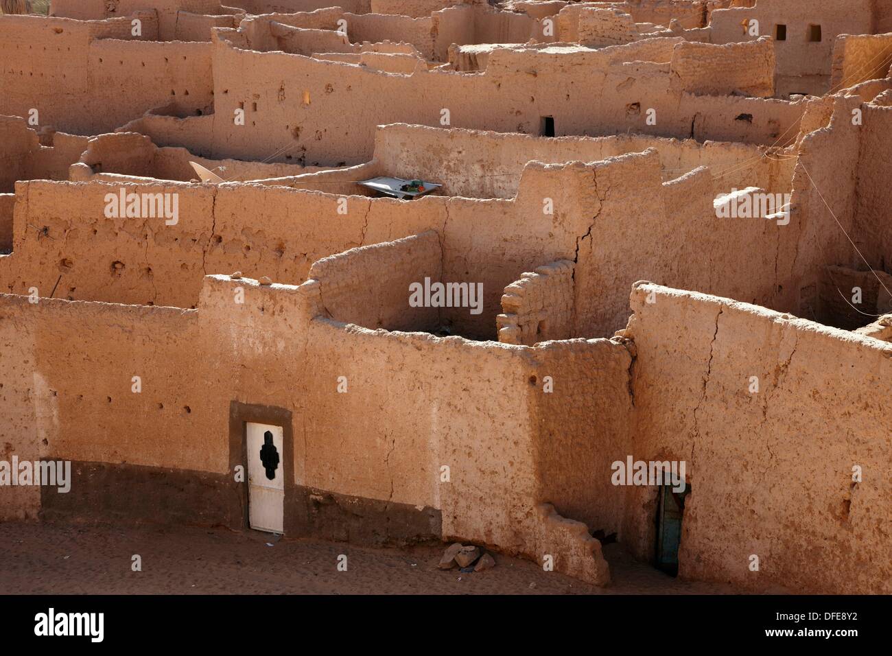 Old city at ghat oasis hi-res stock photography and images - Alamy