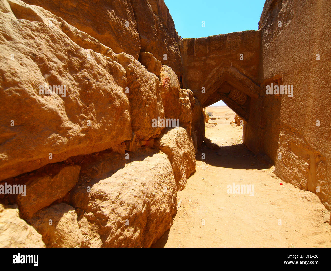 Pyramids of ghizeh hi-res stock photography and images - Alamy