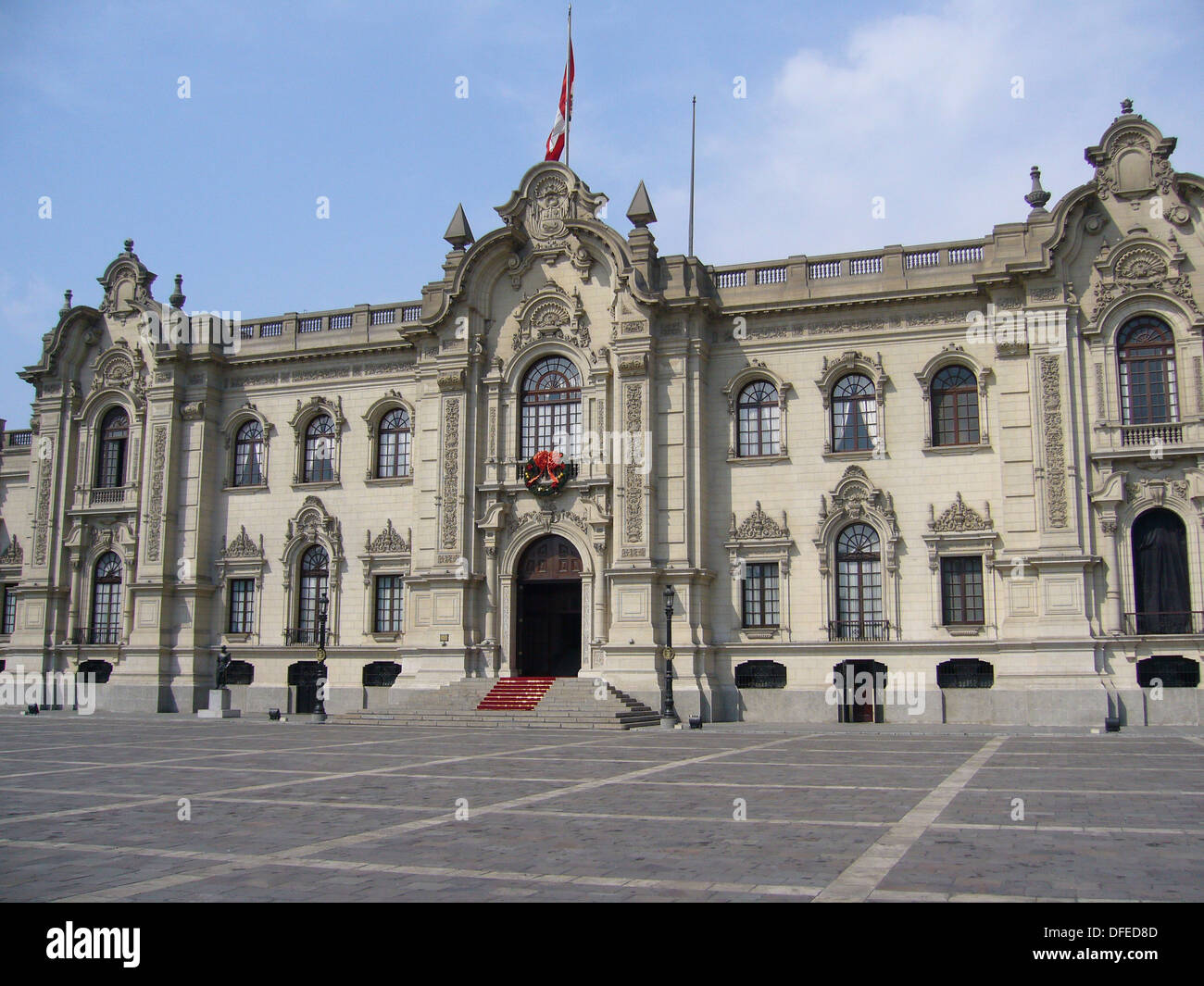 Palacio de gobierno lima hi-res stock photography and images - Alamy